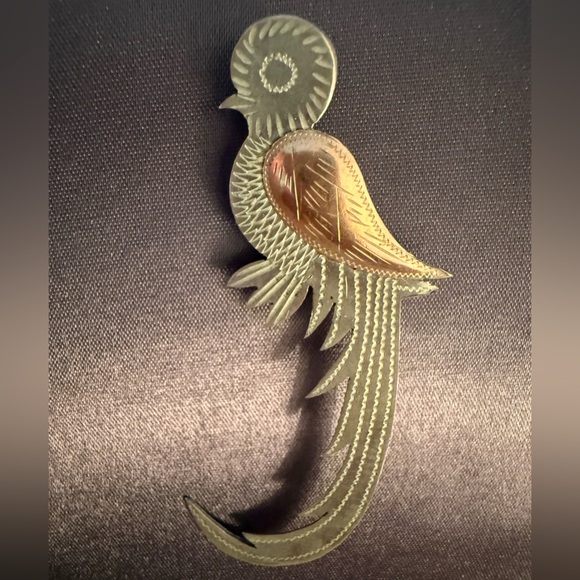 Jewelry | Vintage Guatemala Quetzal Two Tone Silver 90 Gold Tropical ...